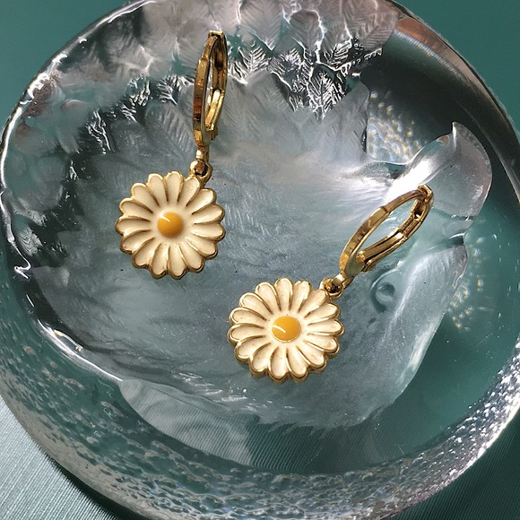 Jewelry | Daisy Hoop Earrings | Poshmark